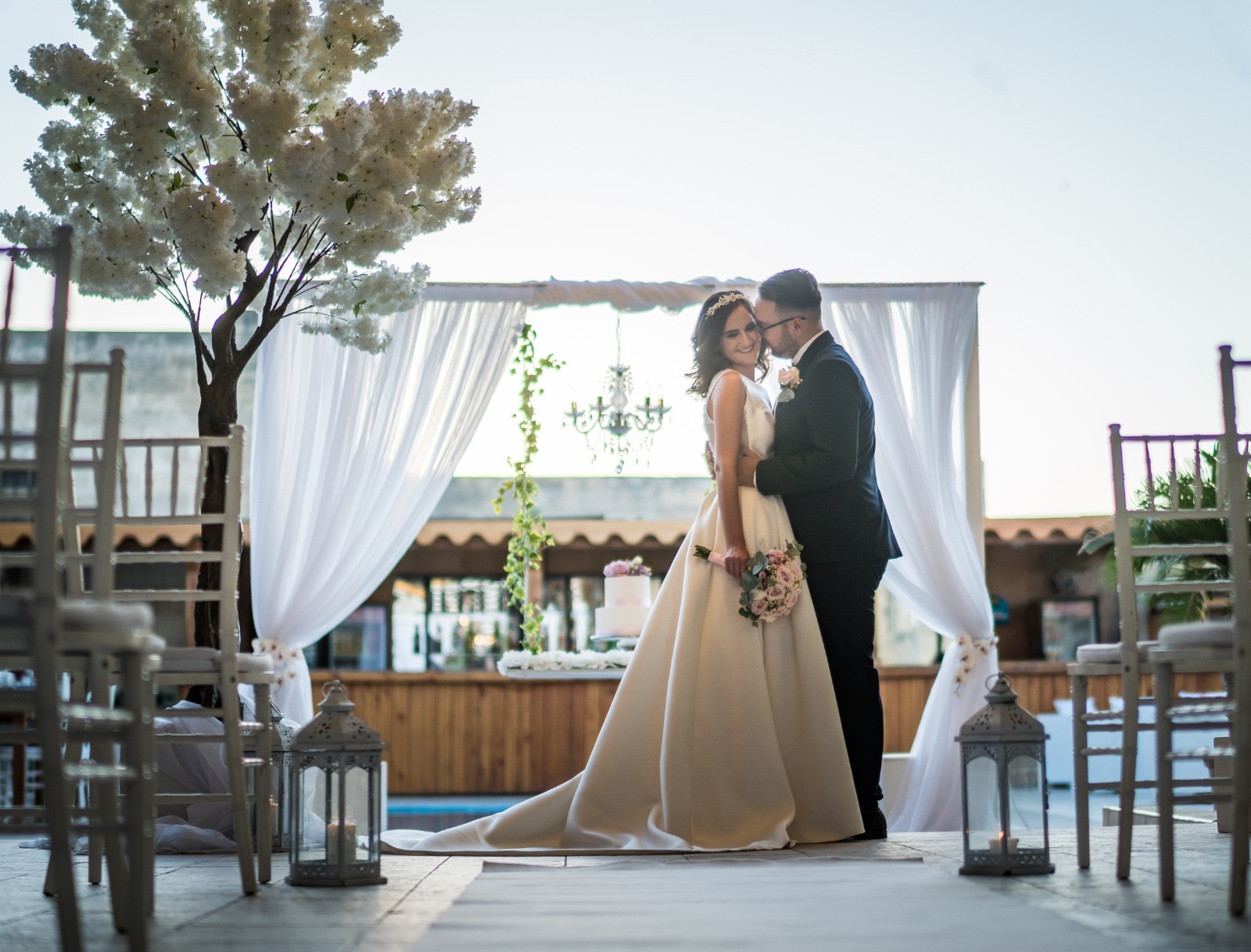 Wedding ceremony layout tips for traditional and non-traditional ...